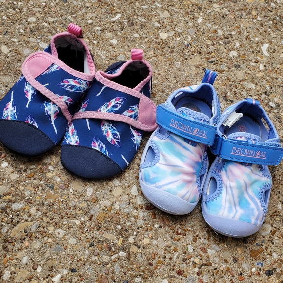 Brown Oak | Shoes | 2 Pairs Baby Water Shoes 6 Brown Oak Lrun Blue Pink ...
